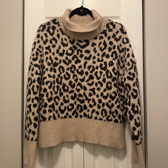 Yet Again | Sweaters | Cheetah Print Turtleneck Sweater | Poshmark